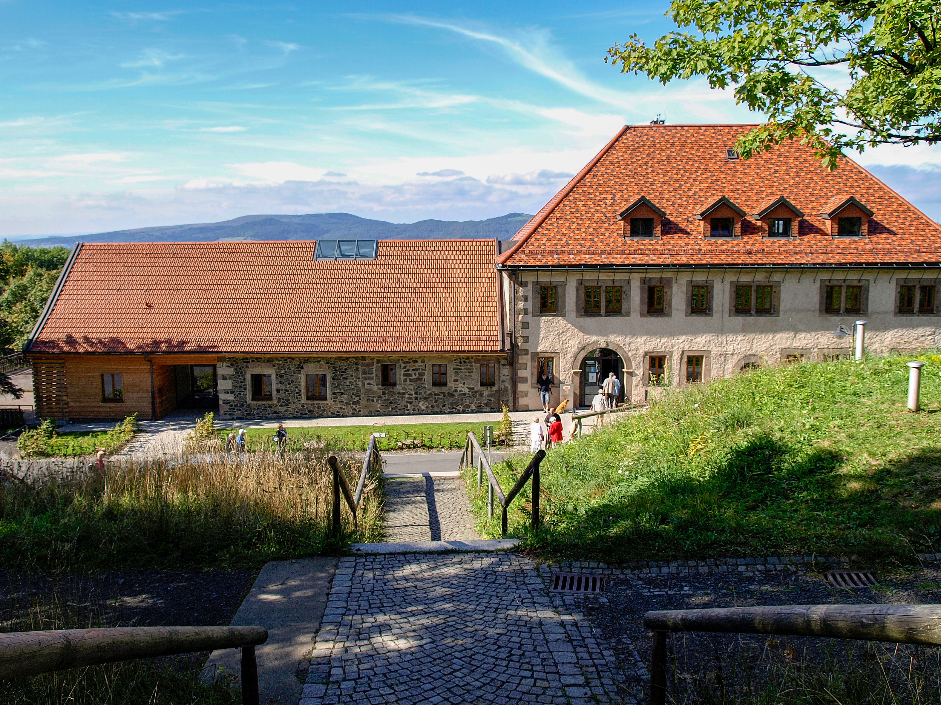 Kloster Kreuzberg - Klosterladen - rhönführer.de