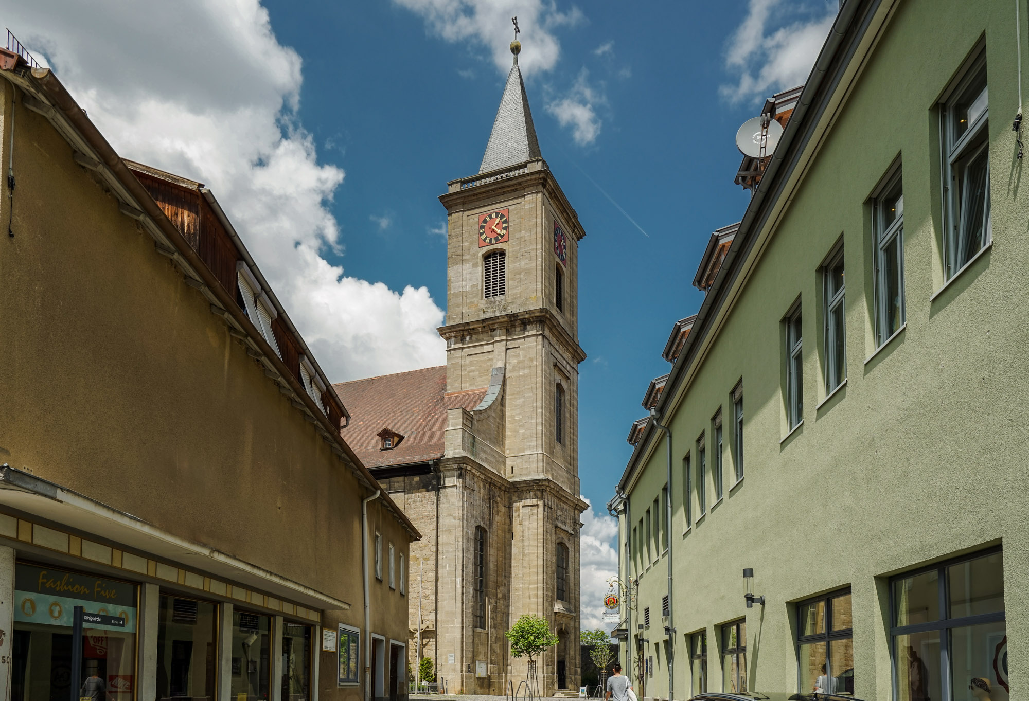 Stadtpfarrkirche Mariä Himmelfahrt - rhönführer.de